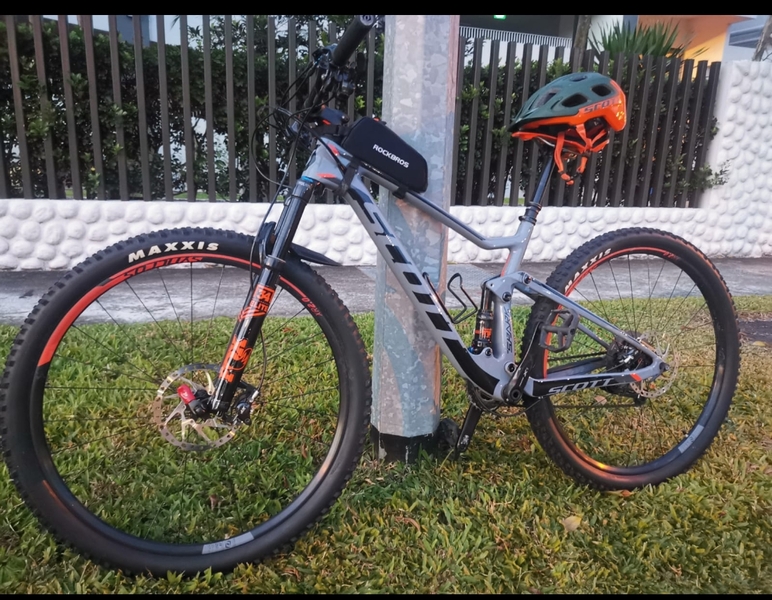 2019 Scotts Sparks RC 910 Team | MTB - Full Suspensions | Singapore Marketplace | TOGOPARTS